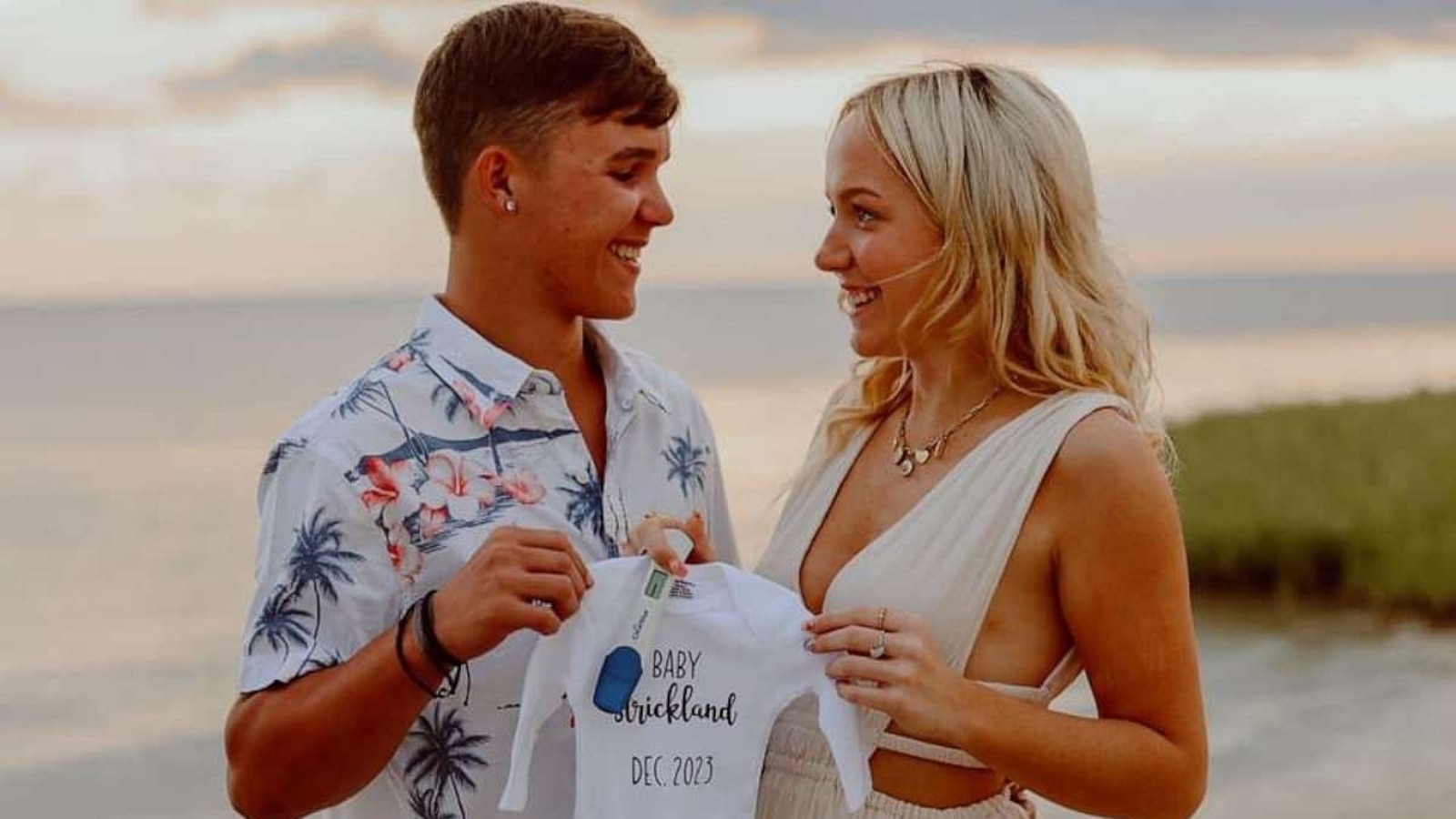 Woman who lost a leg in shark attack describes how she's recovered 1 ...