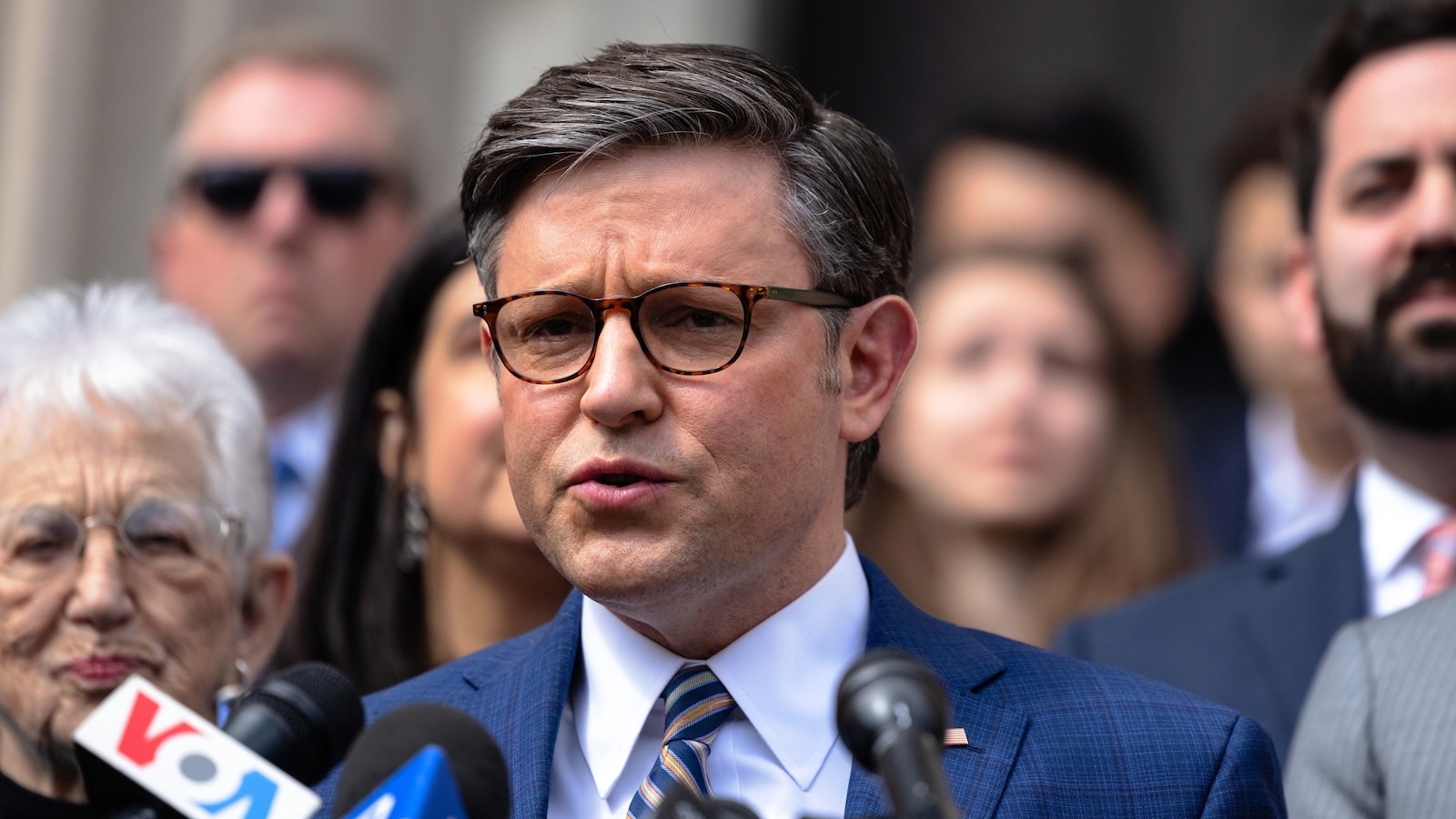 House Democratic leaders announce they would save Johnson if threat to ...