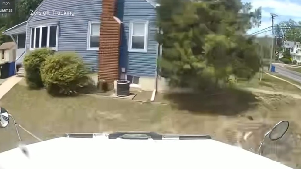 Video Dashcam shows dump truck slam into New Jersey home - ABC News