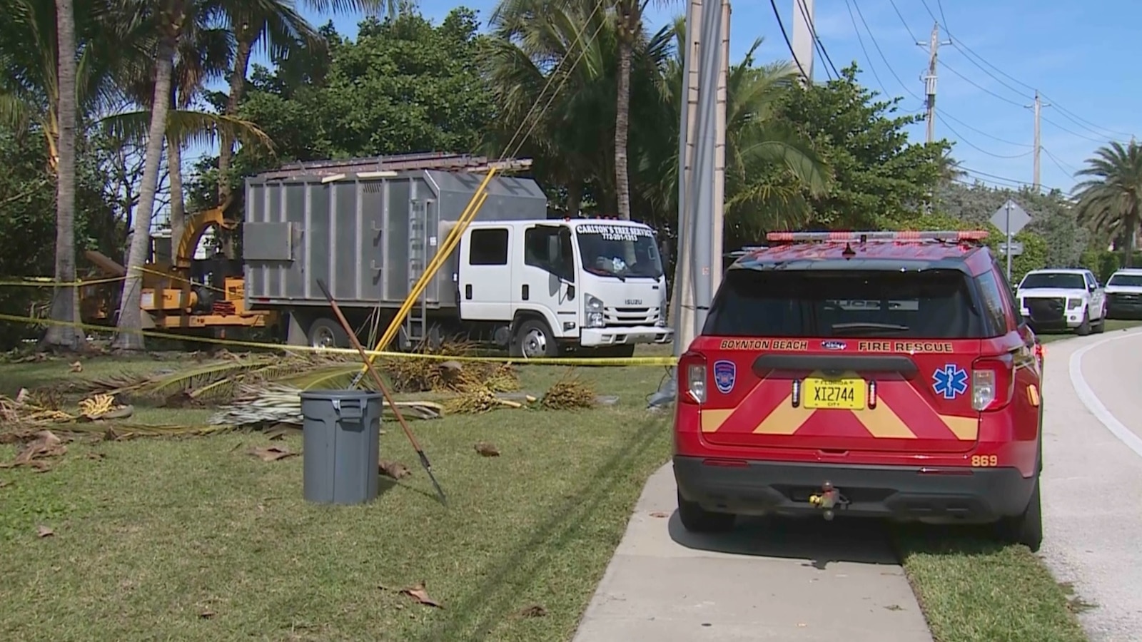 Tree trimmer dead after getting caught in wood chipper at Florida town ...