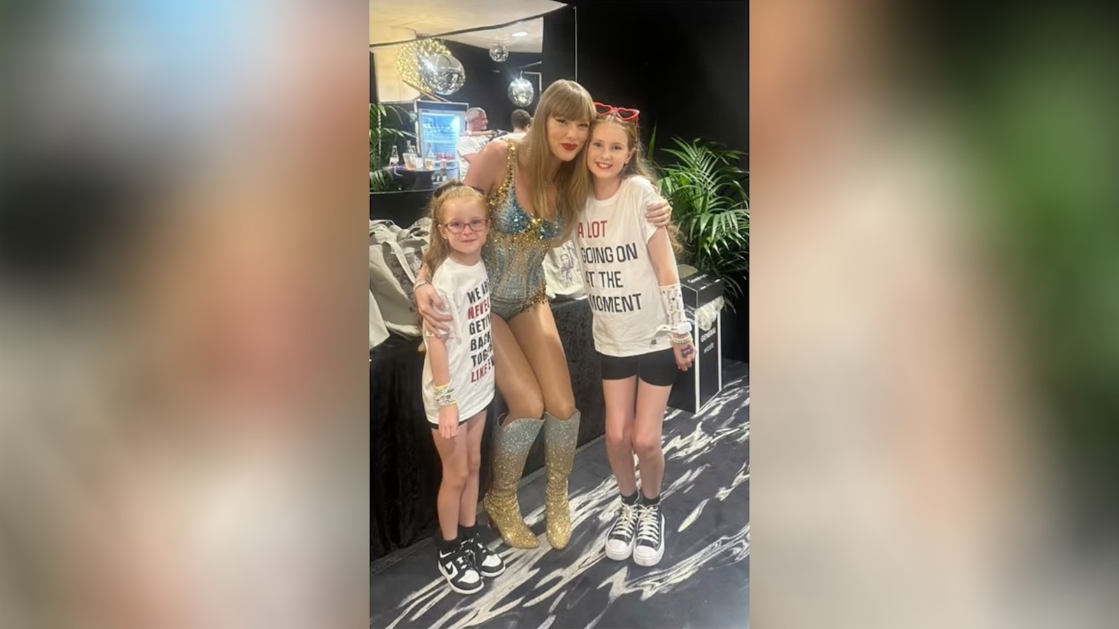 Taylor Swift meets 2 young girls injured in Southport, UK stabbing ...