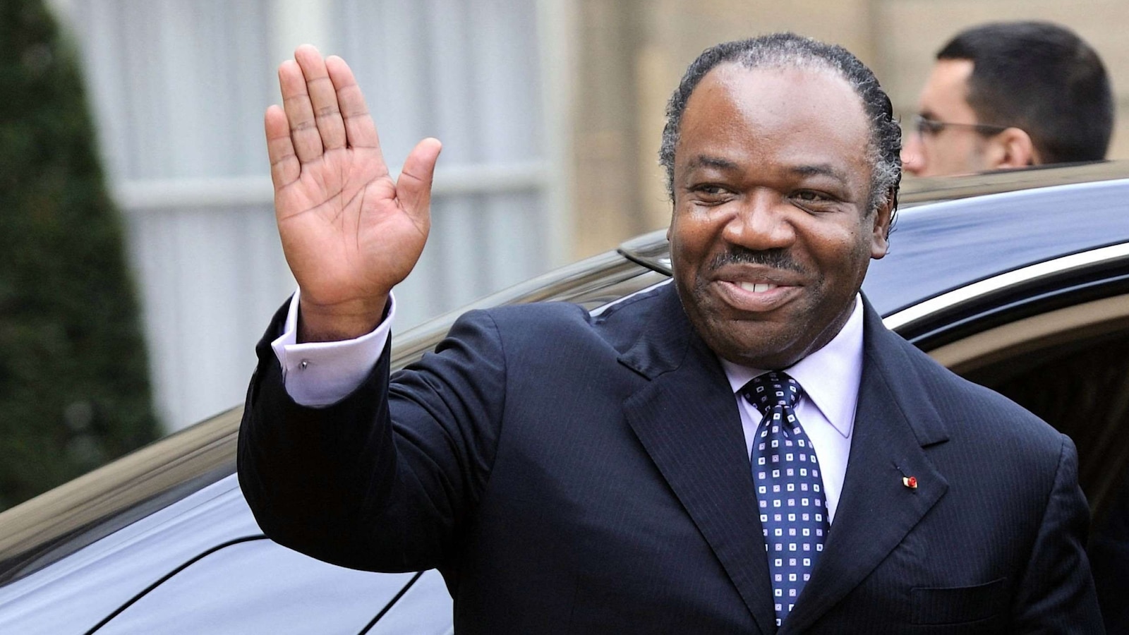 Soldiers in Gabon declare coup after president wins reelection for 3rd ...