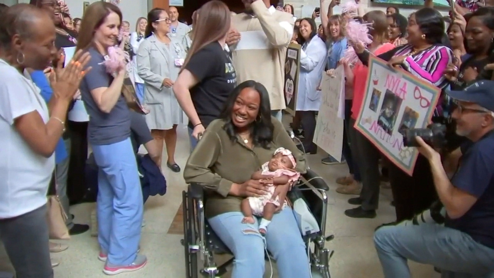 Micro-preemie baby goes home after spending first 6 months of life in ...