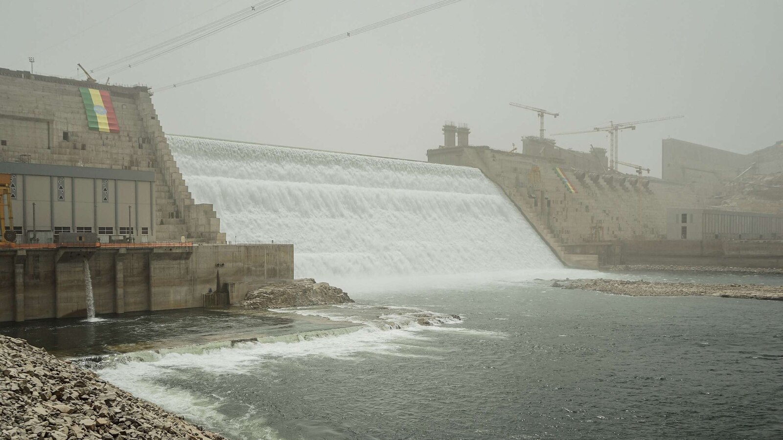 'No other alternative': Egypt worries as climate change, dam project ...