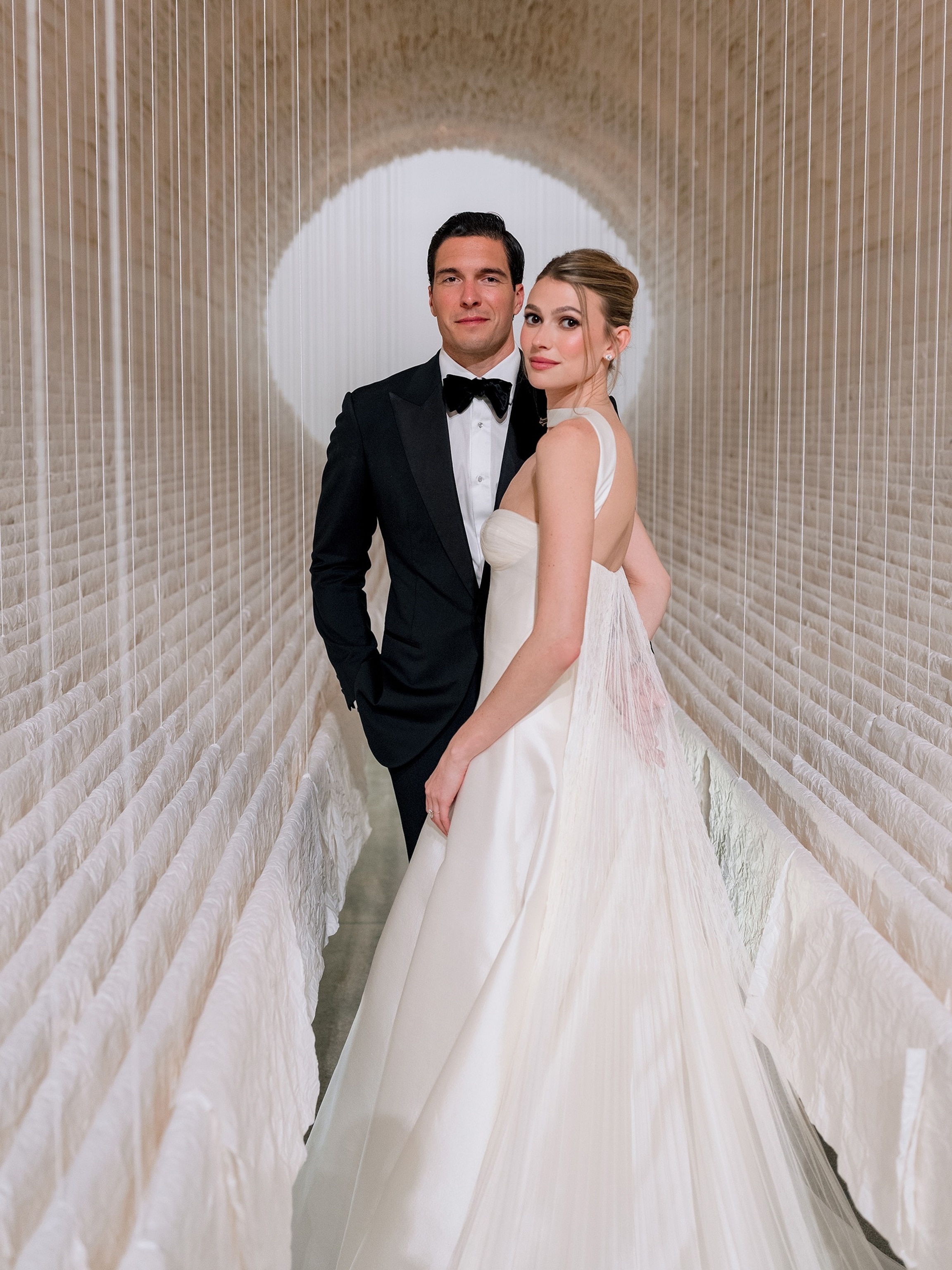 Will Reeve, Amanda Dubin share wedding photos featuring 'GMA' family ...