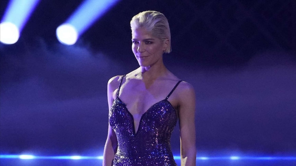 Selma Blair Steps Down From Dancing With The Stars My Body Is