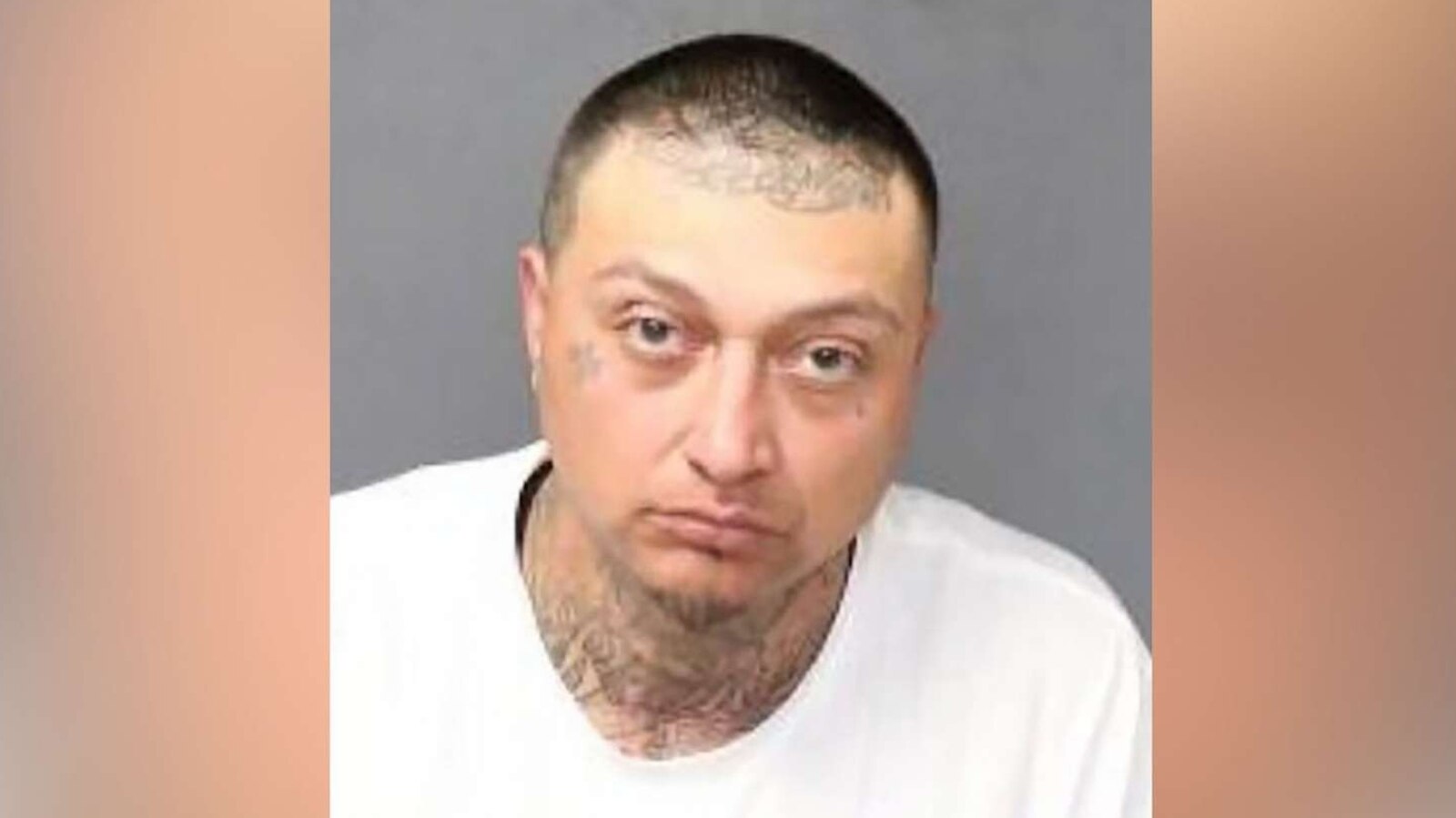 New Mexico murder suspect at large after allegedly cutting off ankle ...