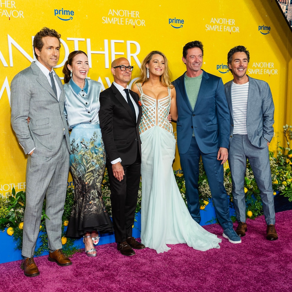 Blake Lively, Ryan Reynolds and more step out for 'Another Simple Favor' premiere - Good Morning ...