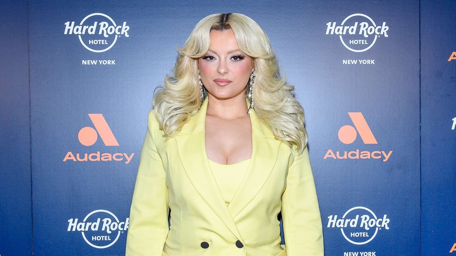 Bebe Rexha opens up about anxiety over award shows, red carpets - ABC News