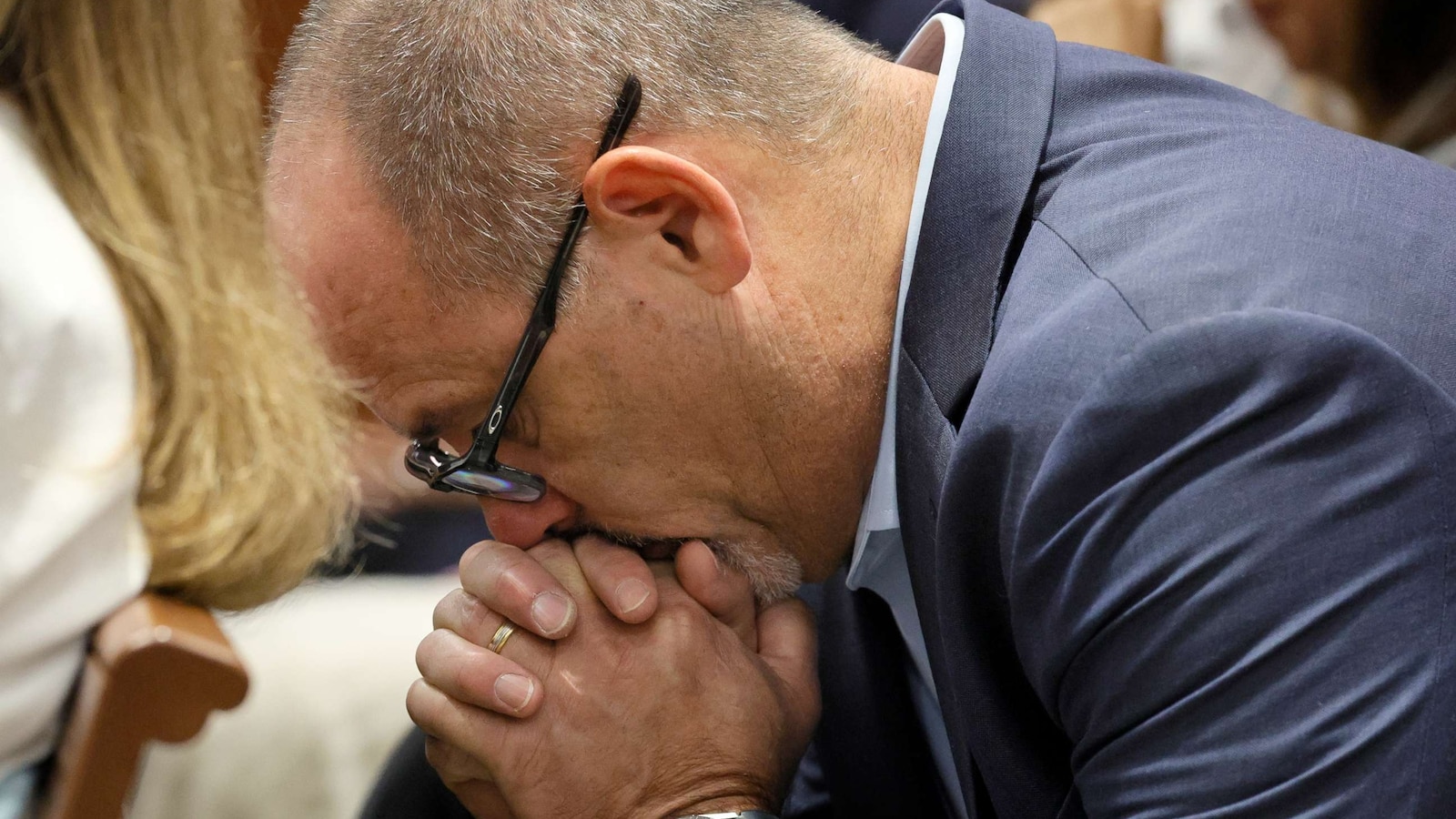 Parkland trial: Nikolas Cruz spared death penalty, grieving parents ...