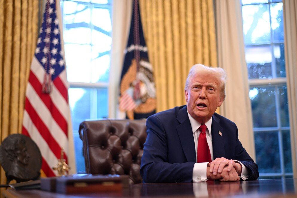 Trump casts speculation, unproven claims on DC plane crash as cause ...