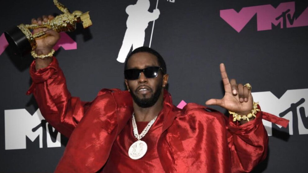 Video Sean ‘diddy Combs Apologizes After Release Of Video Showing Him