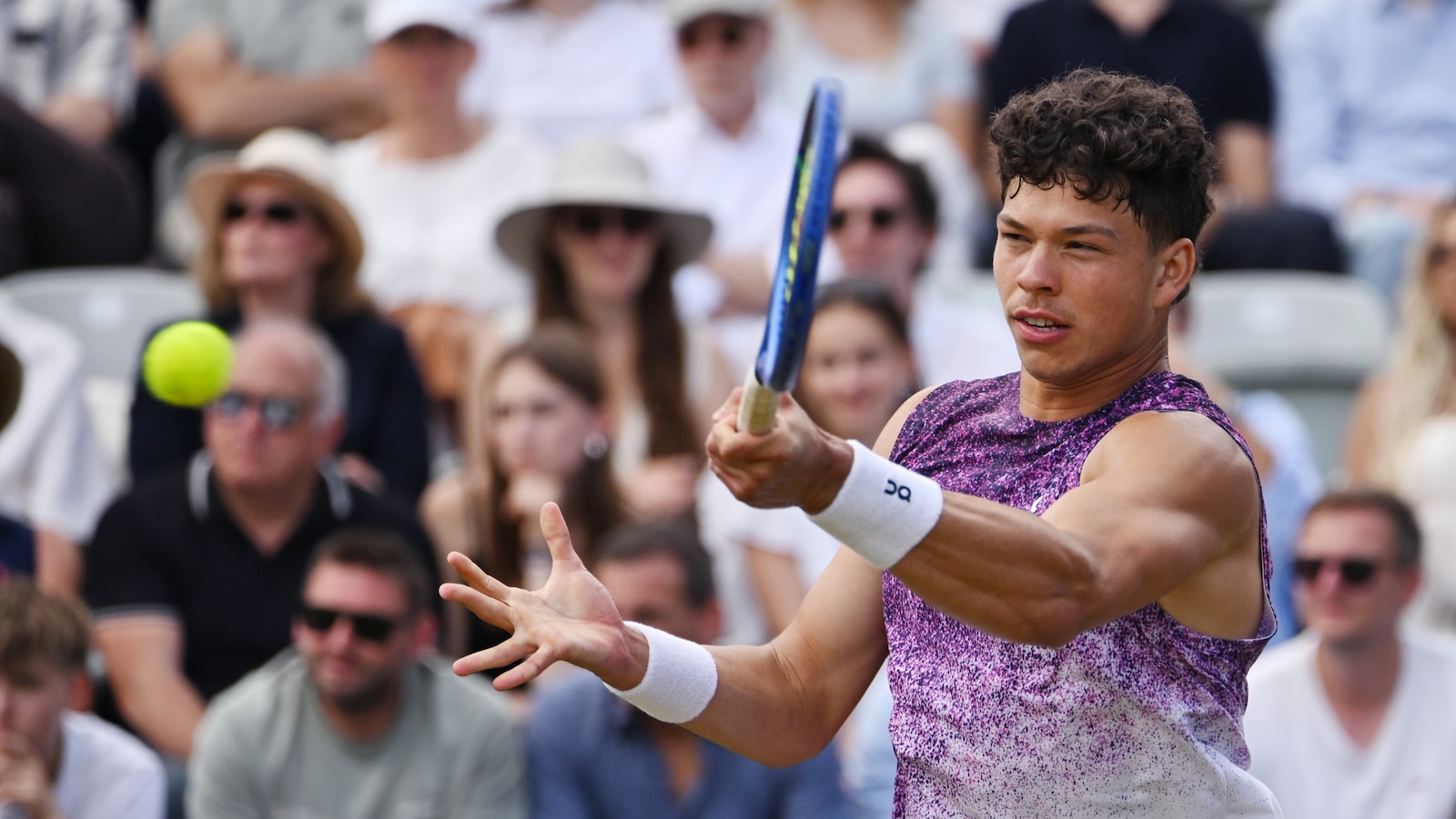 Shelton beats Fritz 6-4, 2-6, 6-4 in Stuttgart for first title on grass ...