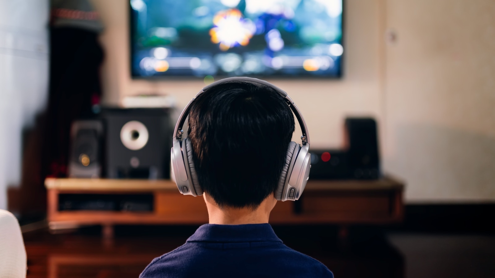 Parents share warning after son spends $4,000 playing video games - ABC News