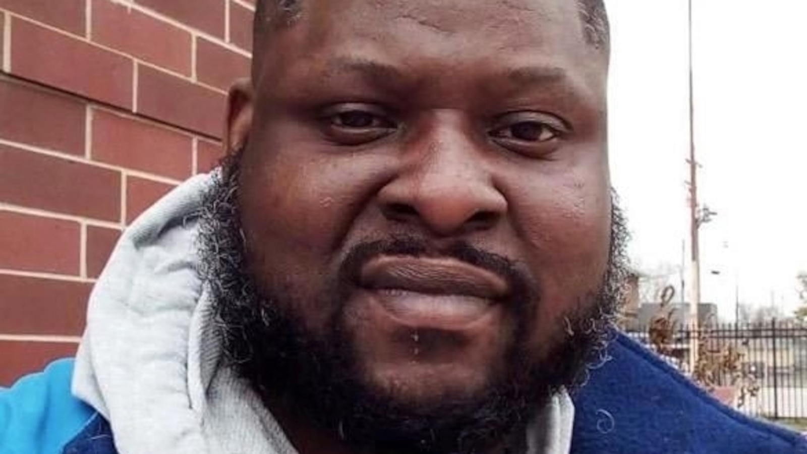 Death of Black man seen on video pinned by hotel workers prompts calls ...