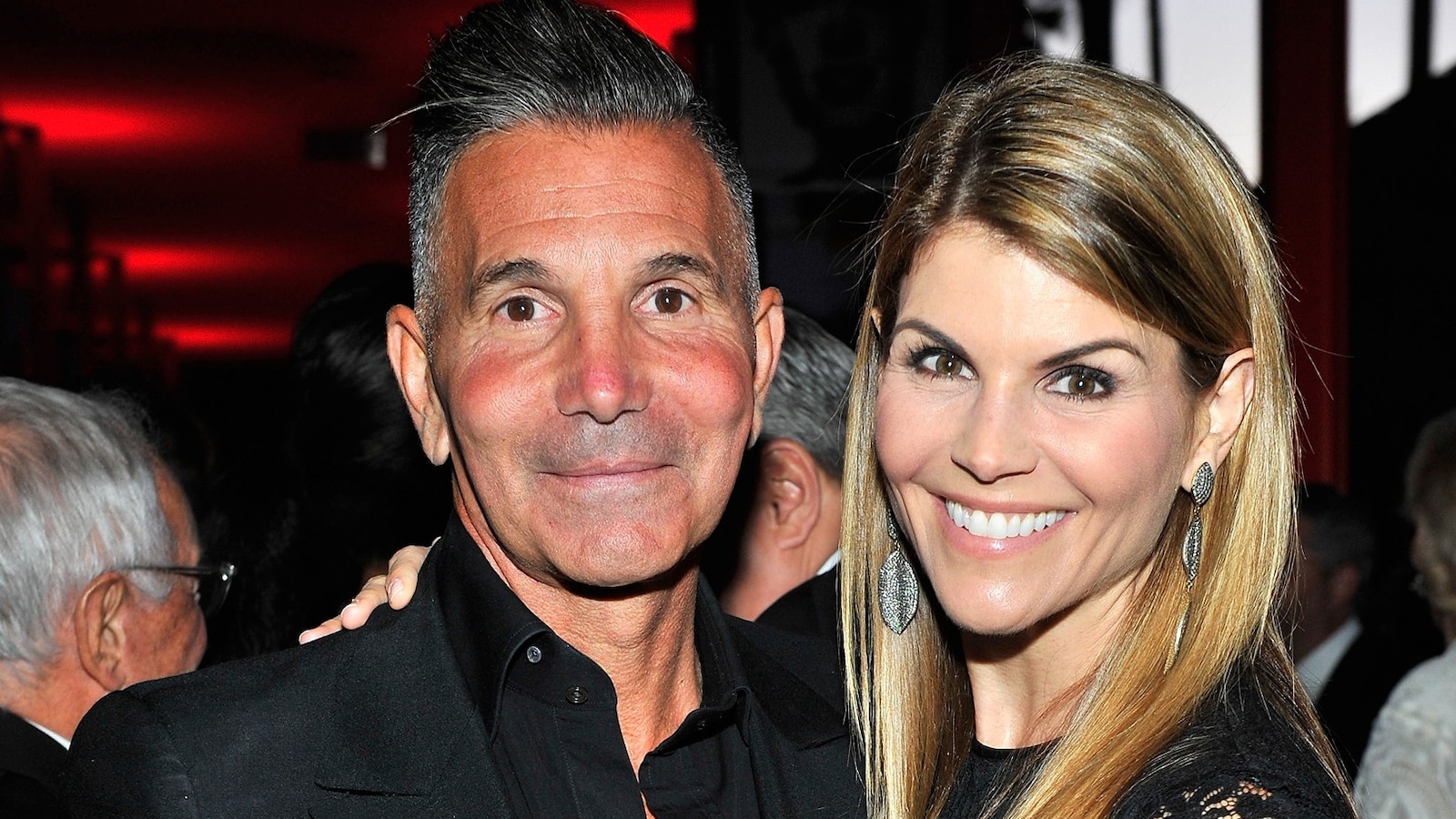Actress Lori Loughlin, Mossimo Giannulli separate after nearly 28 years ...