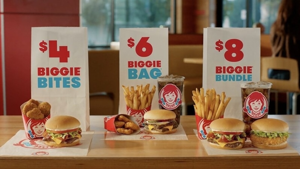 Fast food value wars heat up with new customer savings - Good Morning ...