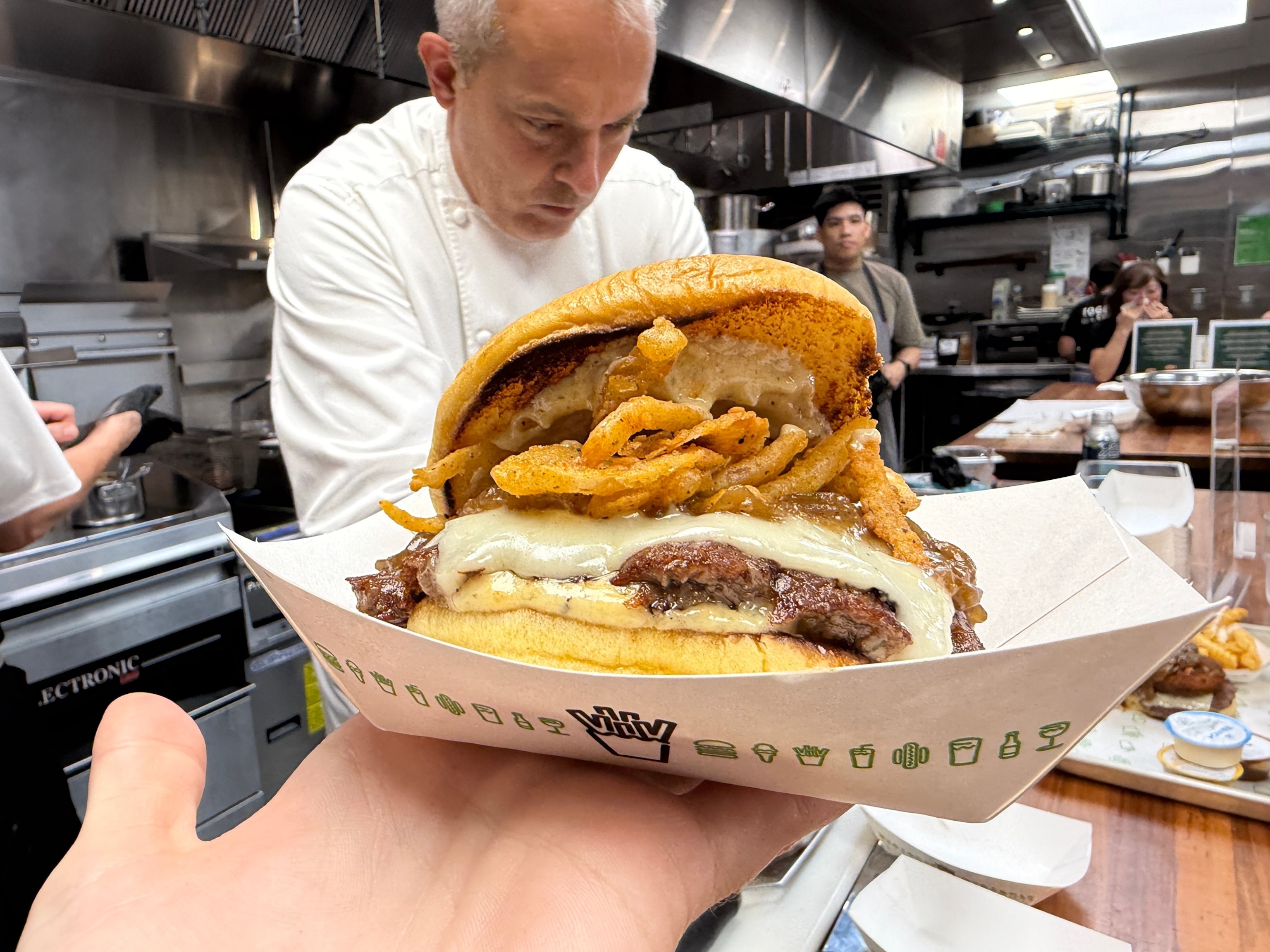 Shake Shack debuts onion rings, new French Onion Menu - ABC News