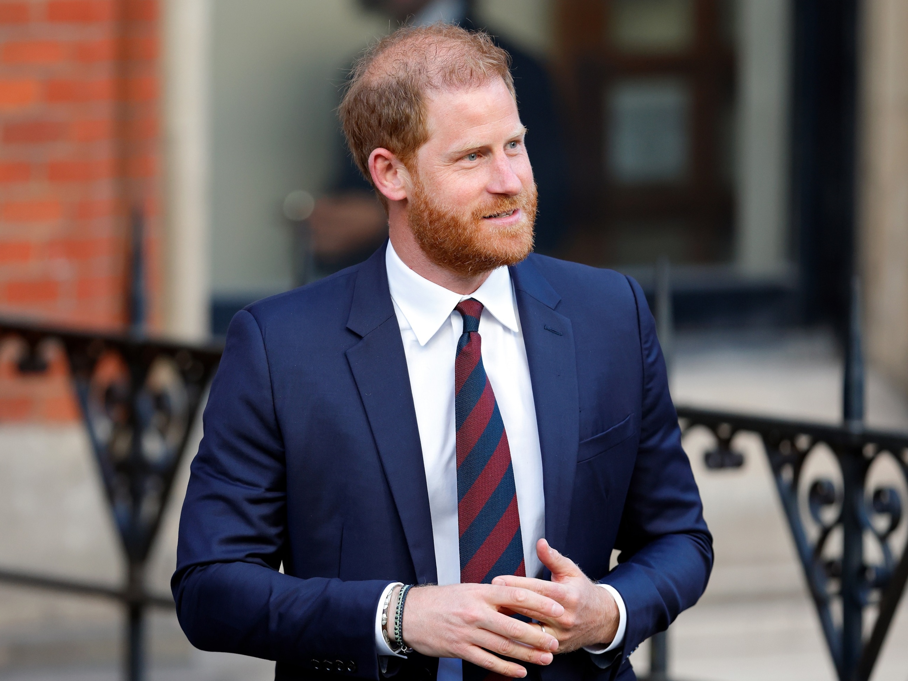 Prince Harry pays tribute to Queen Elizabeth II 3 years after her death ...