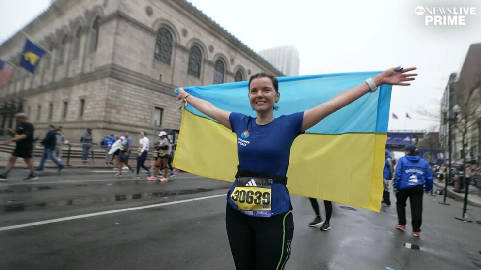 Video Running for Ukraine: One marathoner's journey - ABC News
