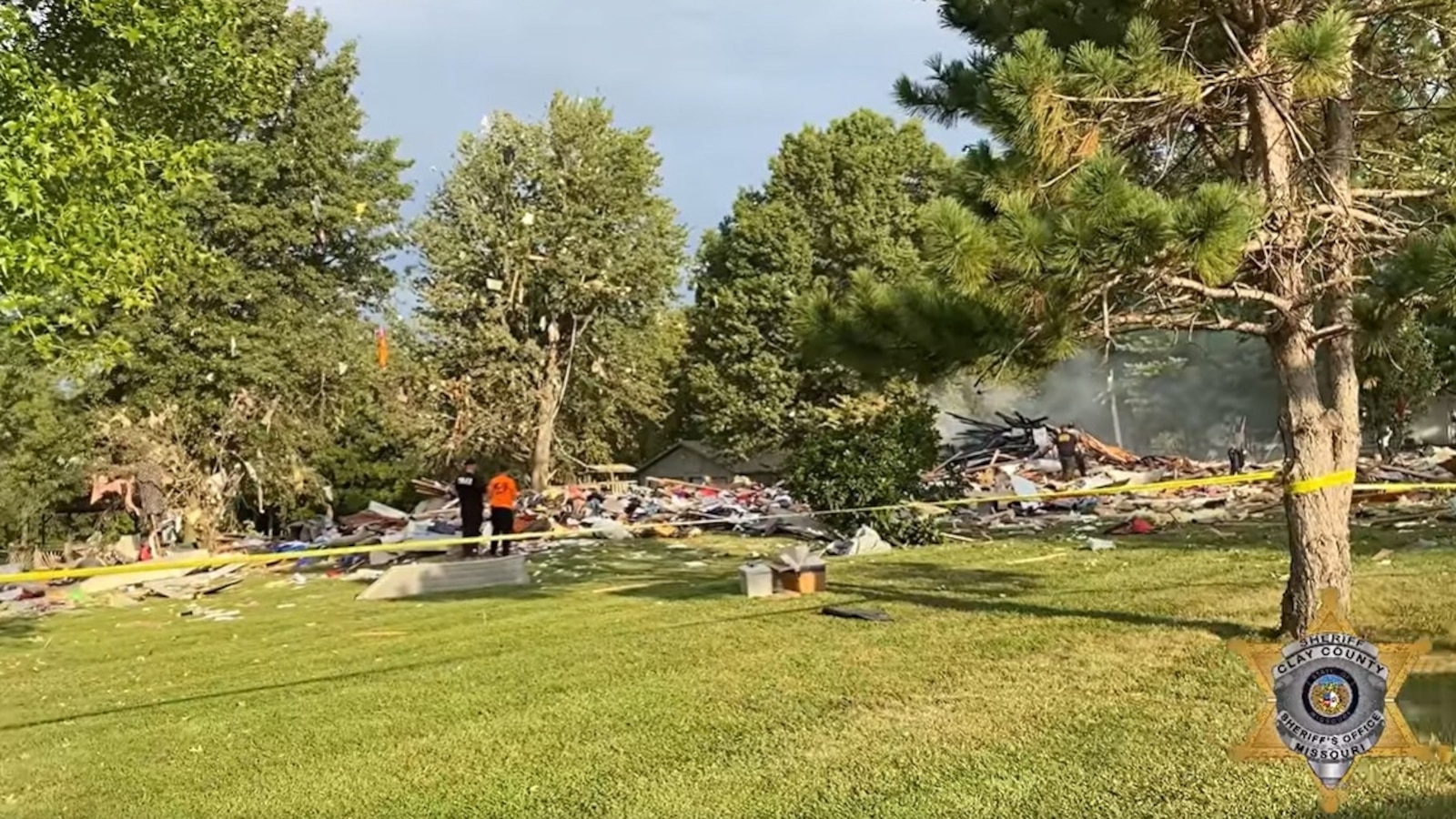 2 bodies found in Missouri home leveled by explosion - ABC News