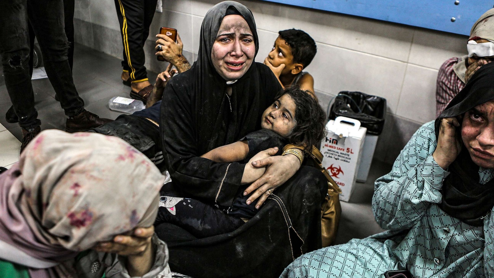 Hundreds killed in explosion at Gaza hospital: Gaza Health Ministry ...