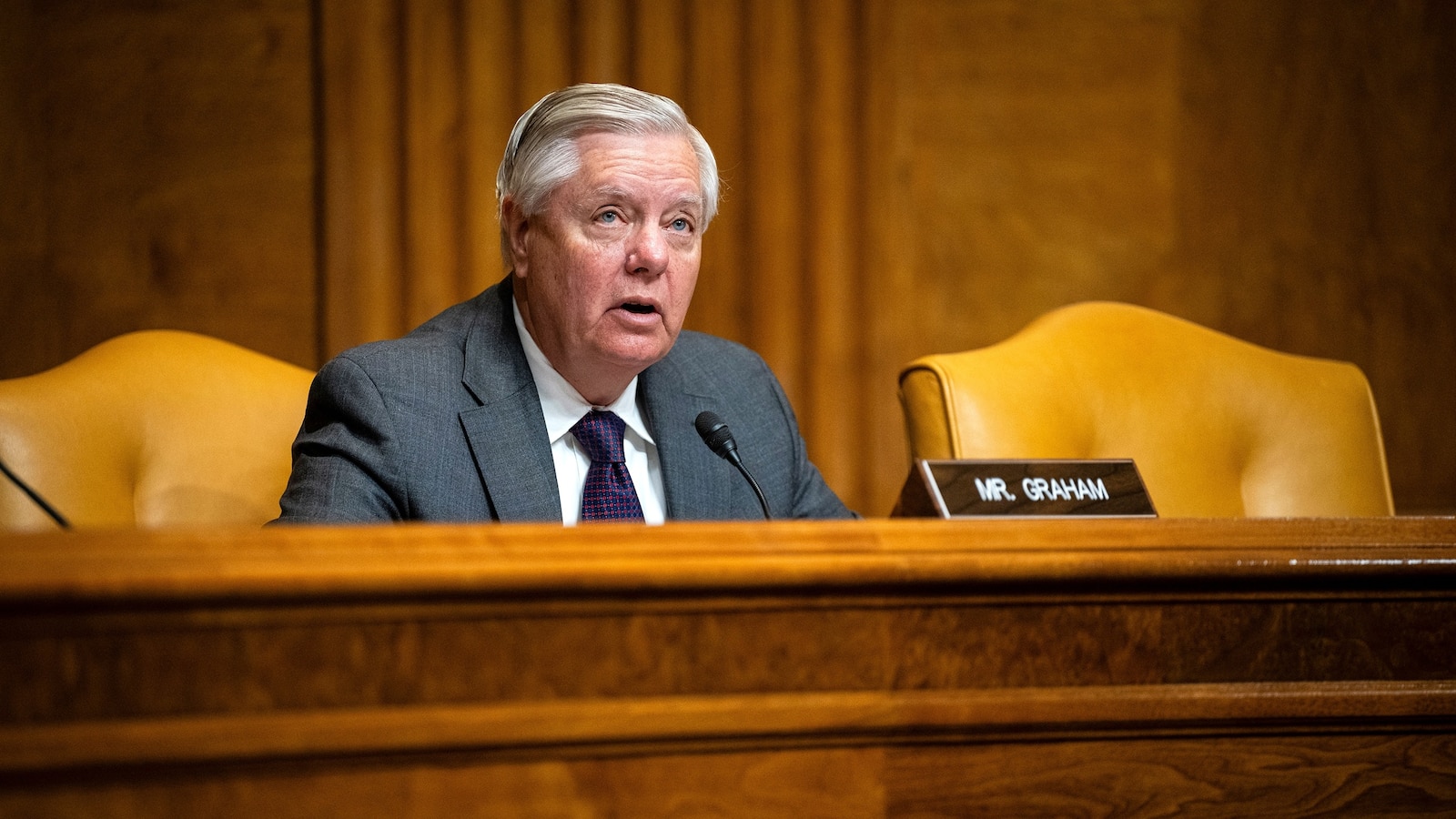 Lindsey Graham 'heartbroken, devastated' over 6 hostages recovered in ...