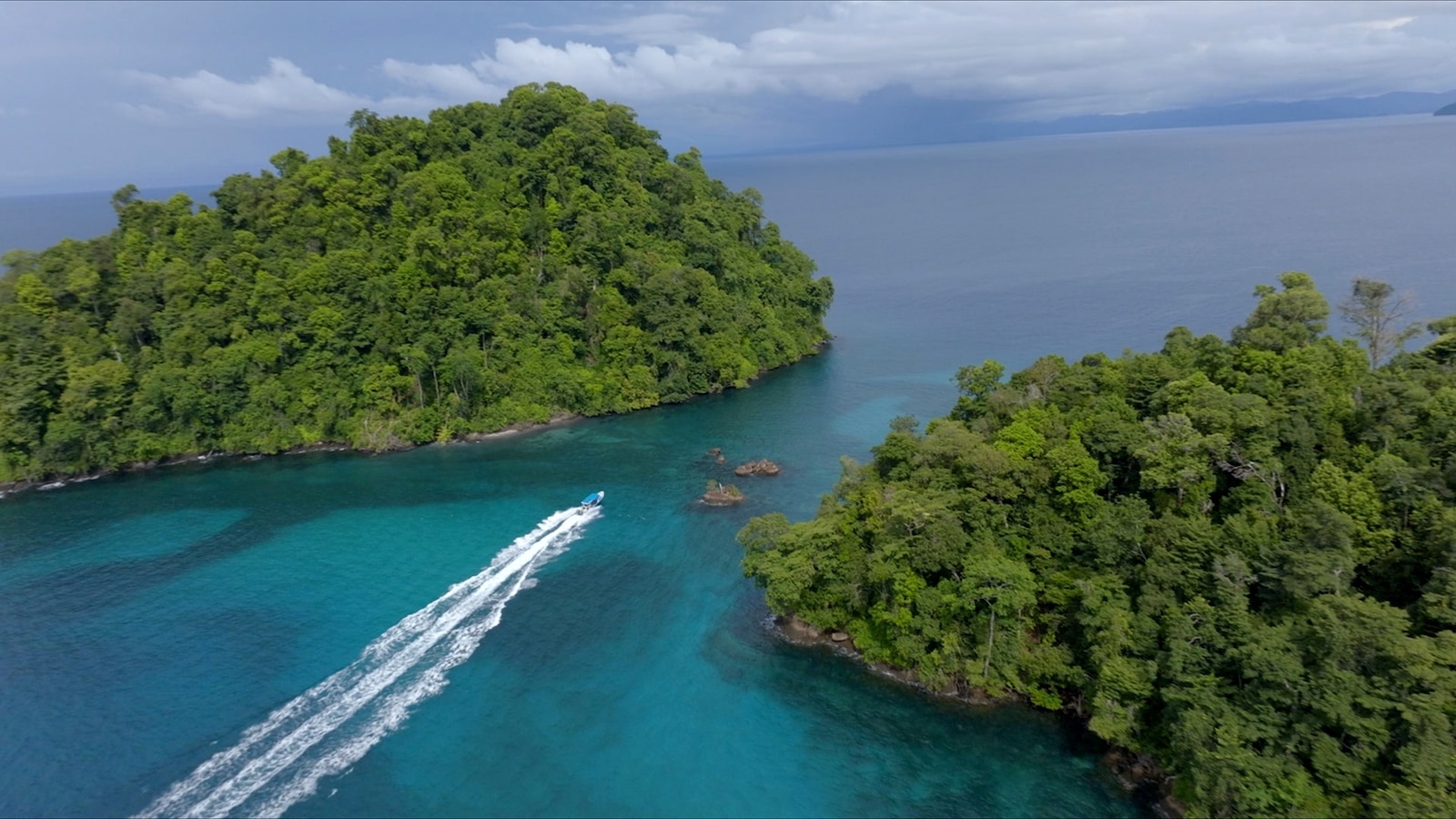 'Last Lands' travels to former Panama island prison that became ...