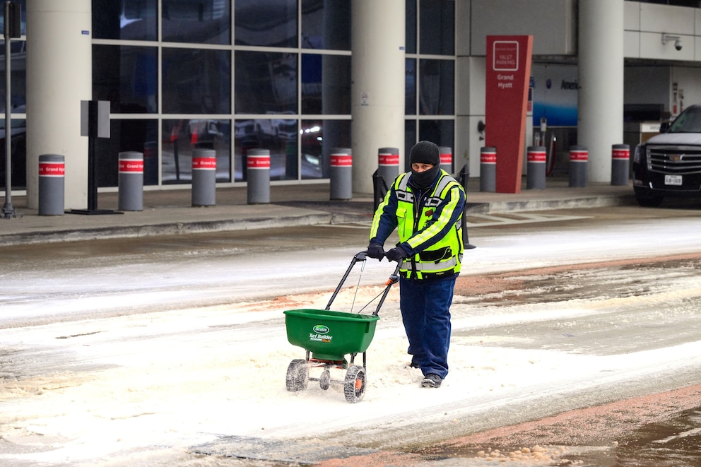 American Airlines works to rebound flights after major weather-related ...