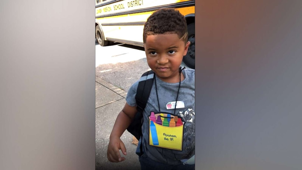 Boy's brutal sandwich review after 1st day of kindergarten goes viral ...