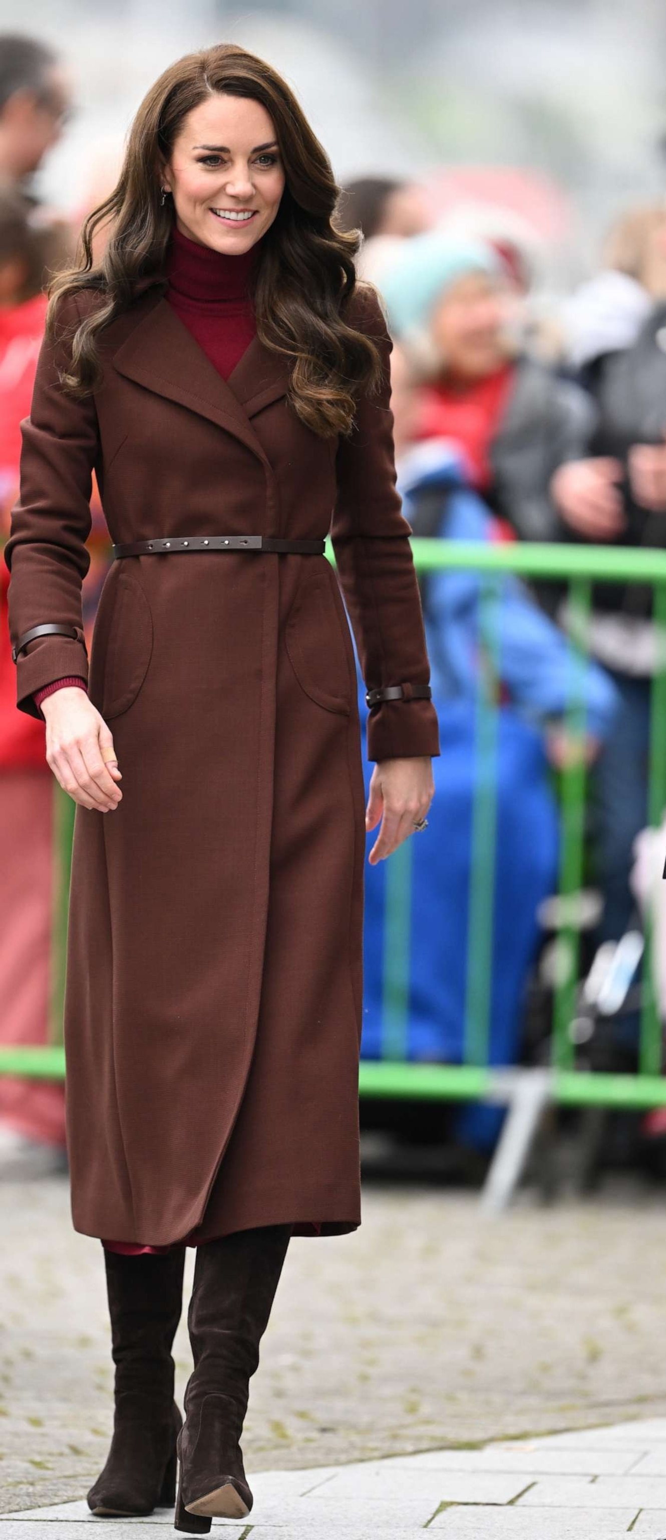 Princess Kate dons belted red dress that's perfect for winter: Get the ...