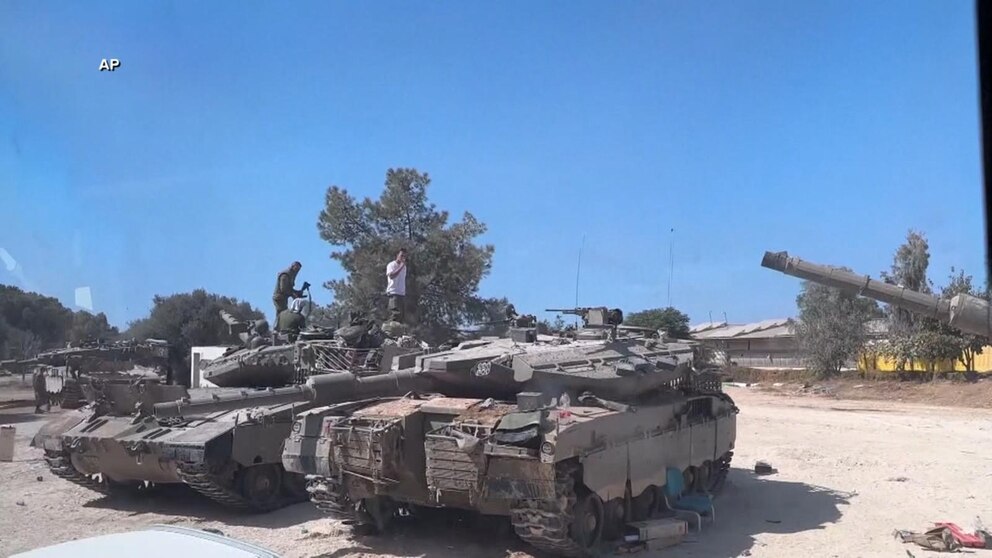 Video Israeli ground invasion still looms as conflict continues - ABC News