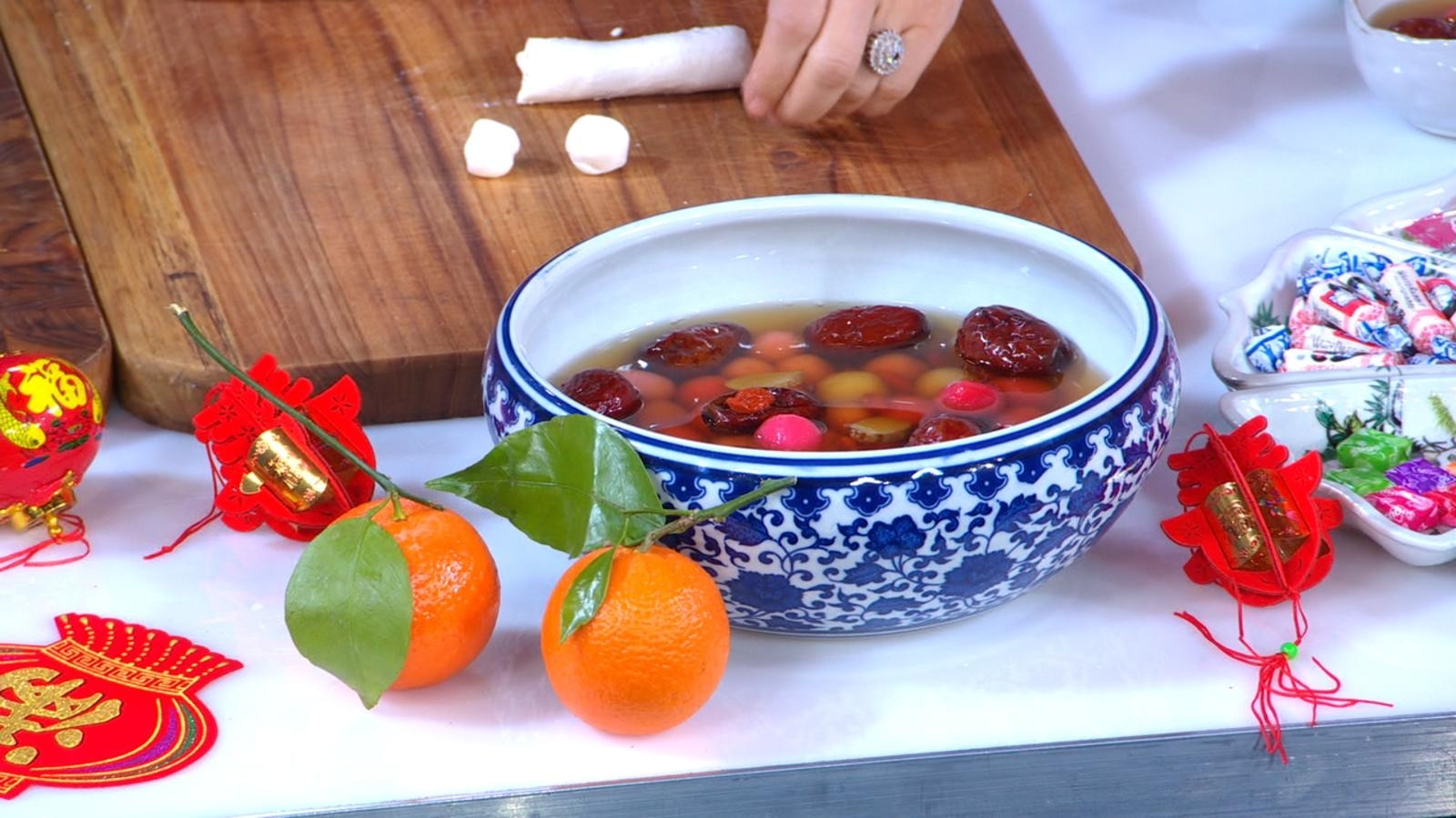 Make rice balls for Lunar New Year to bring happiness and sweetness in ...