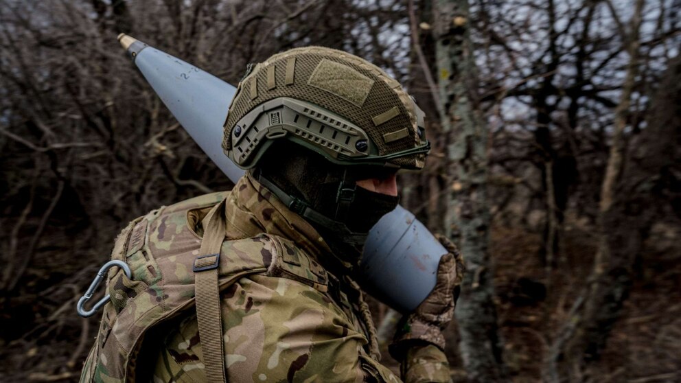 Ukraine aid debate fracturing the 2024 GOP field. Will it matter? - ABC ... Ukraine aid debate fracturing the 2024 GOP field. Will it matter? - ABC ...