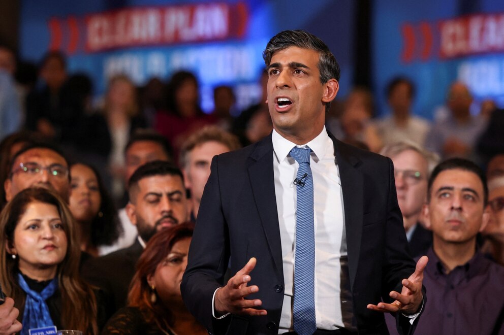 In historic UK election, Conservatives face potential major defeat ...
