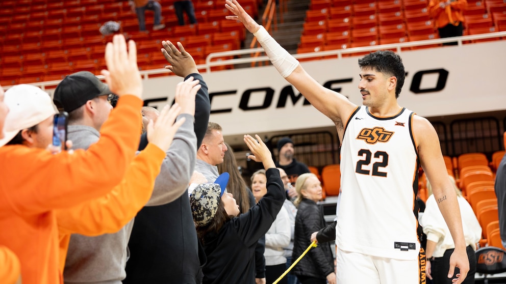 Oklahoma State tops No. 25 UCF 87-76 - ABC News
