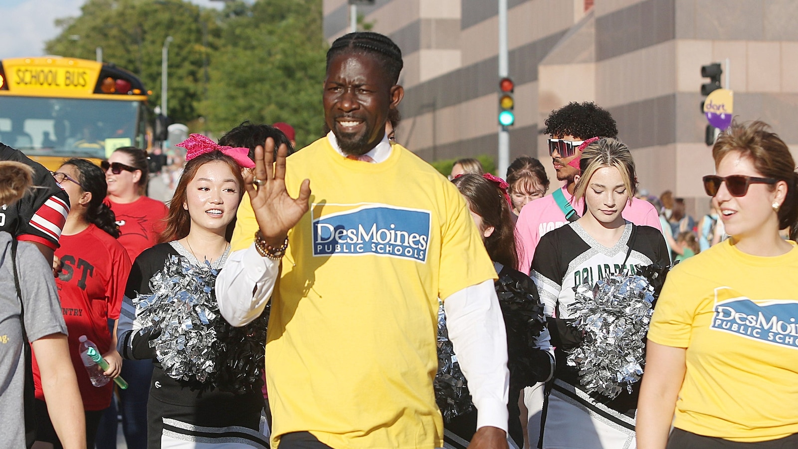 Des Moines Public Schools superintendent detained by ICE - ABC News