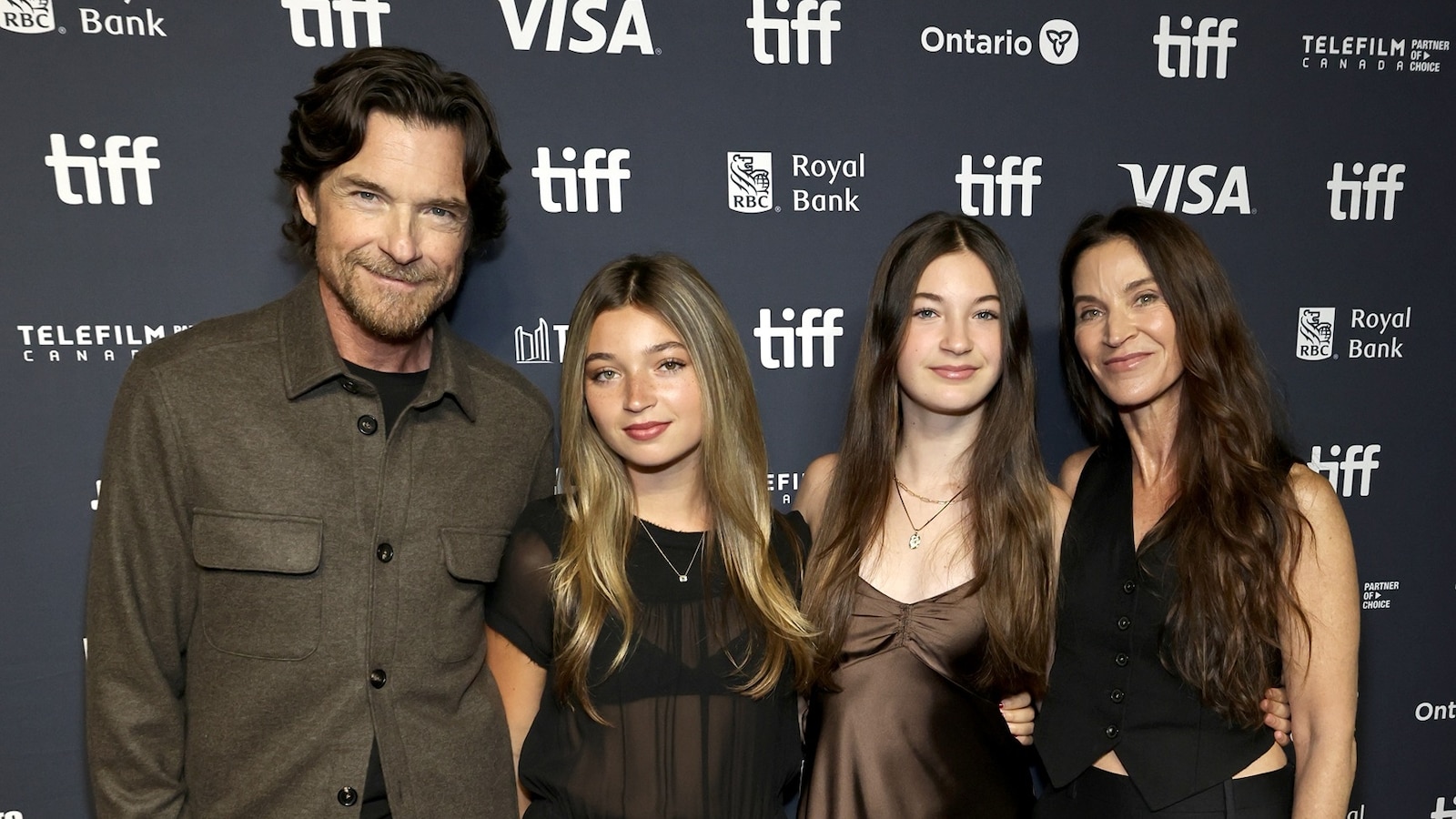 Jason Bateman poses with daughters in rare red carpet family outing ...