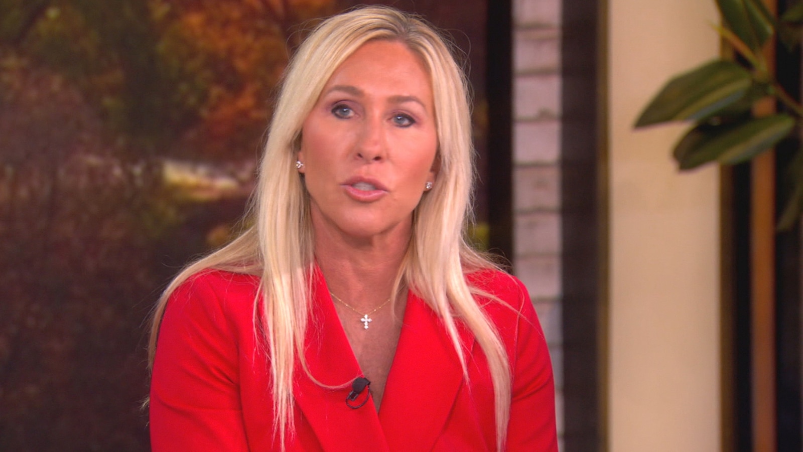 Marjorie Taylor Greene calls out Johnson over House not meeting during ...