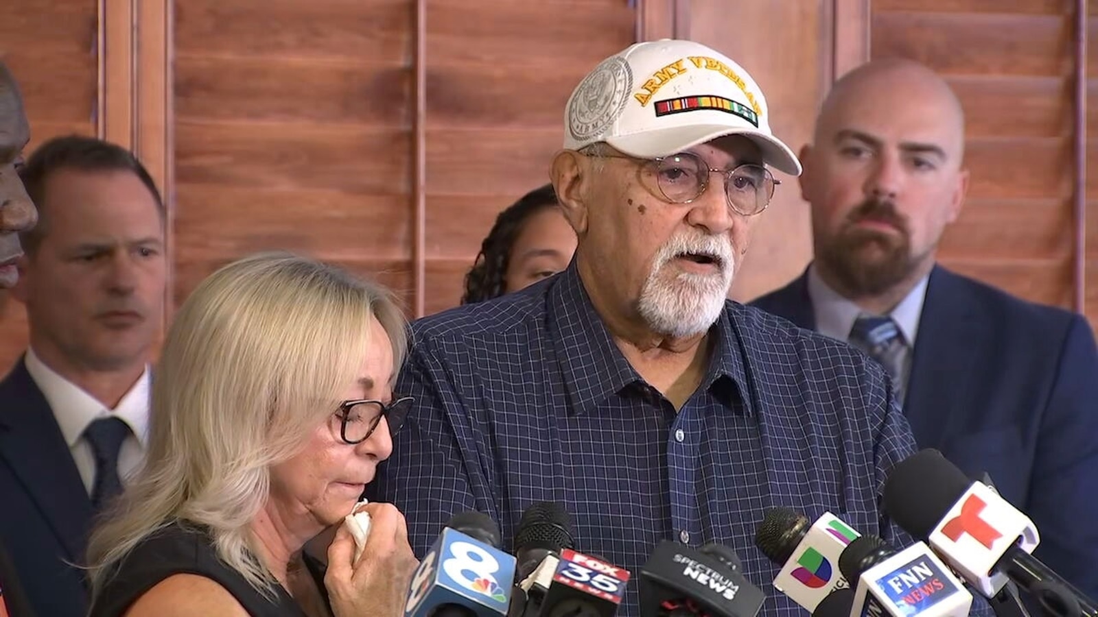 Man who died after riding Universal roller coaster loved theme parks ...