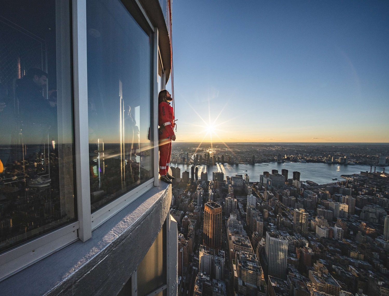 Jared Leto Kampklubb Jared Leto Climbs Empire State Building To