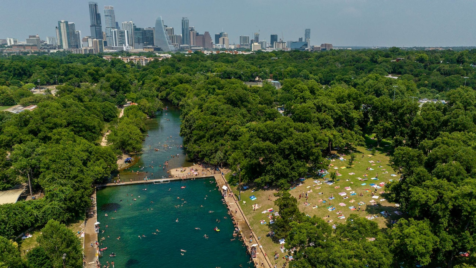 ER visits and EMS calls for heat-related emergencies are up, as Texas ...