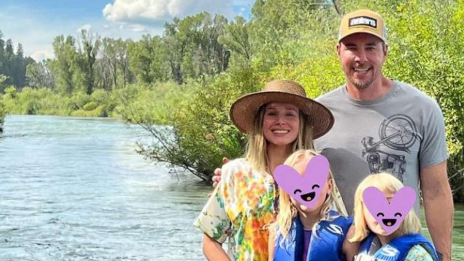 Kristen Bell, Dax Shepard share photos from family vacation with their ...