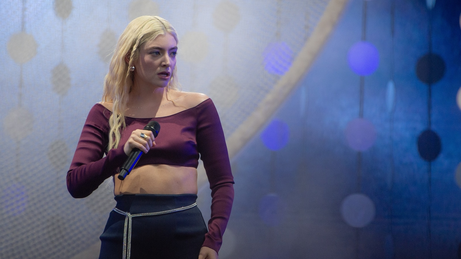 Lorde announces Ultrasound World Tour: See where she's headed - ABC News