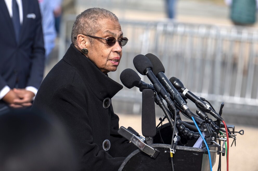 What to know about DC Home Rule Act as Trump puts DC police under ...