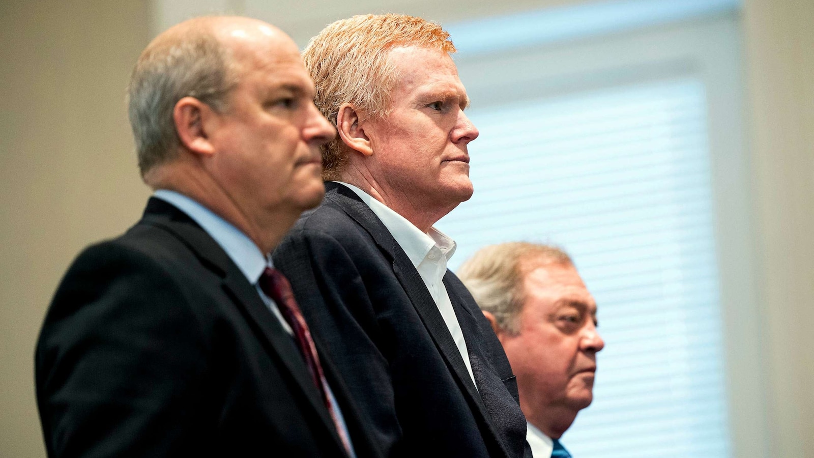 Juror removed from Alex Murdaugh murder trial for talking about case to ...