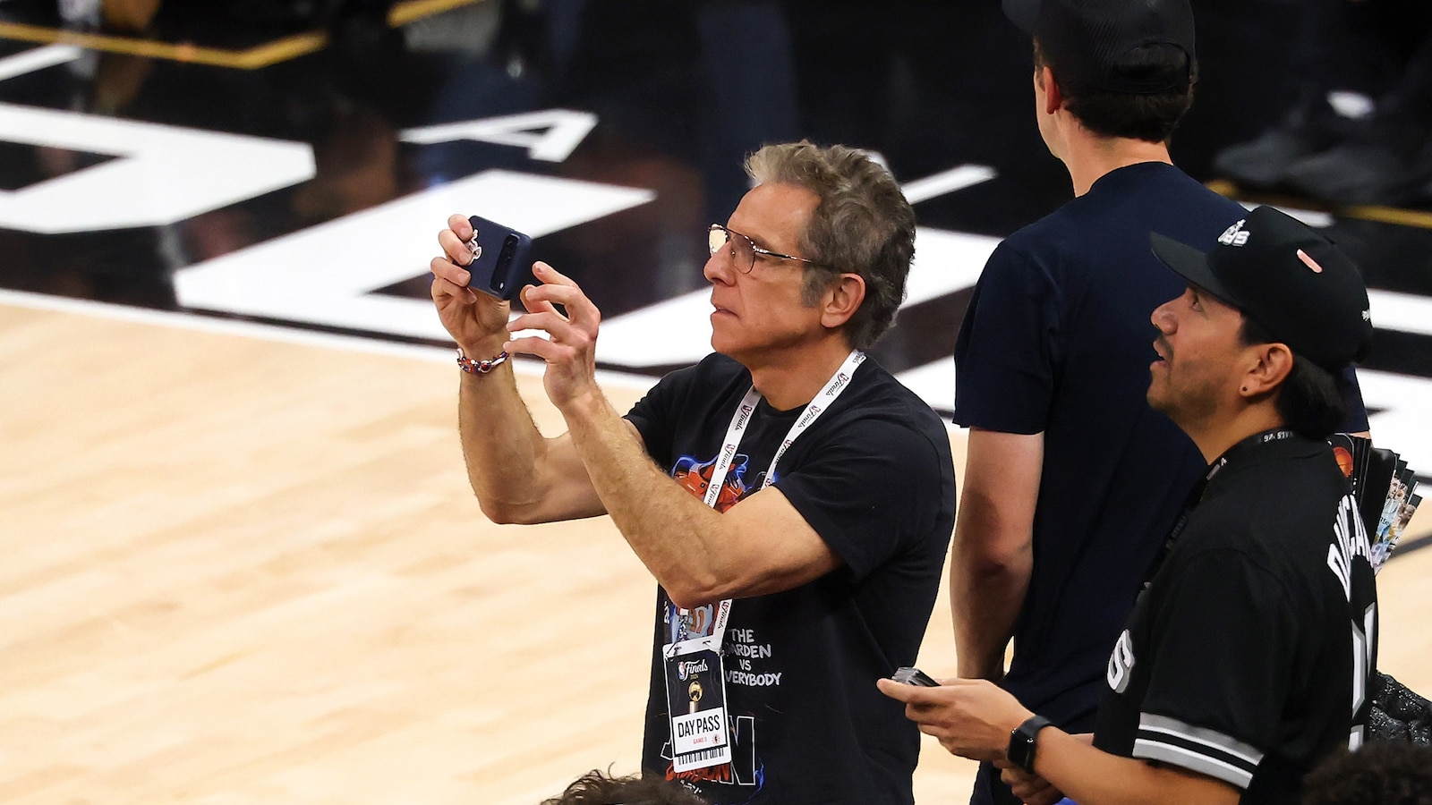 Ben Stiller confirms upcoming Knicks documentary with A24 - ABC News