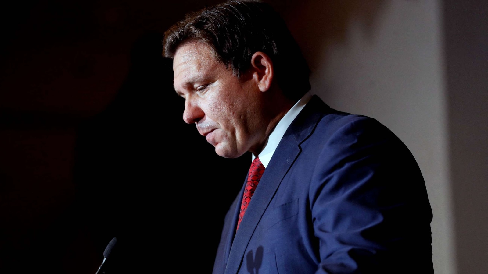Florida Senate approves bill to give DeSantis control of Disney special ...
