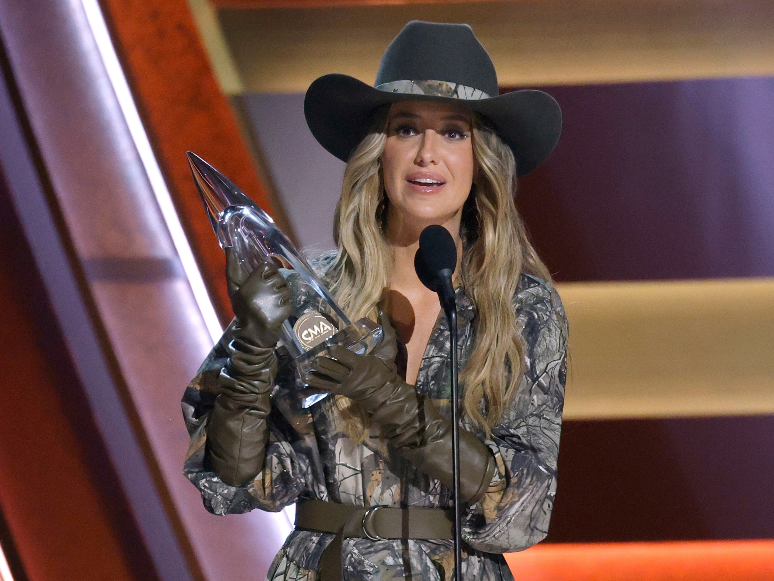 CMA Awards 2025: Biggest winners and best moments - ABC News