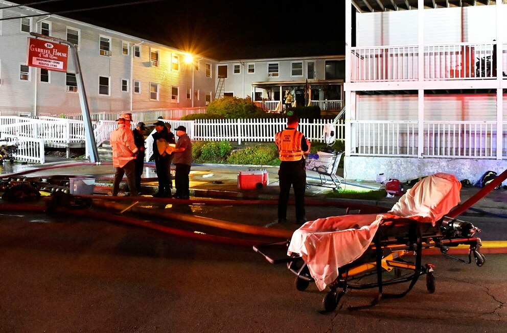 Assisted-living facility where 9 died in fire was up for ...